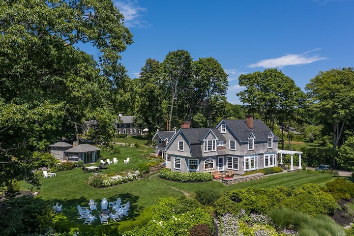 Stunning Ocean Views In Classic York Harbor - Ogunquit, ME