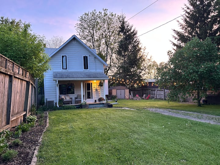 Farm House In Horning's Mills - Shelburne