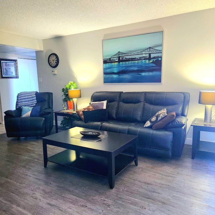 Cute & Cozy One Bedroom Condo In Central Red Deer - Red Deer