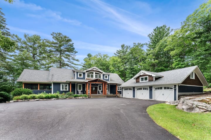 The Beach House On Lake Rosseau - Ontario 60