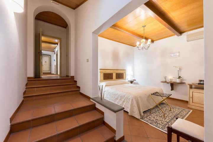 Numa | Large Room W/ Bathtub Near Cathedral - Florence
