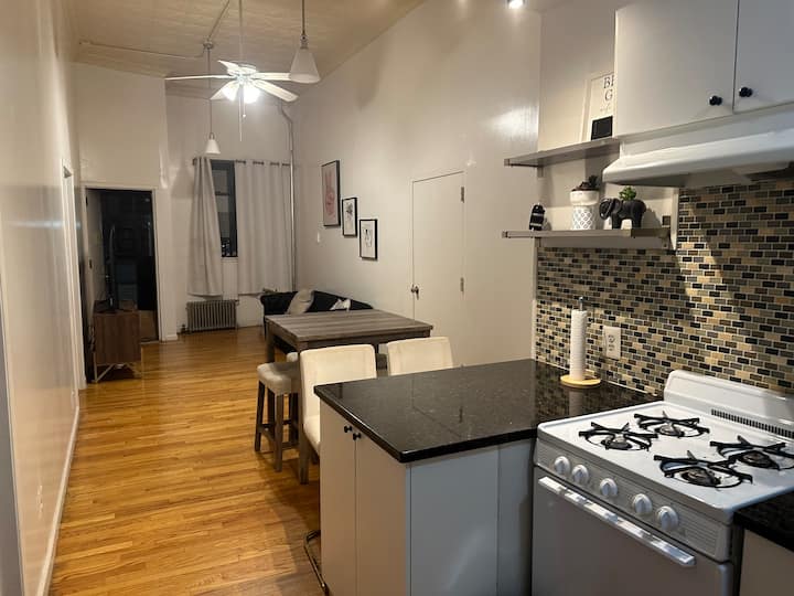 The Cottage Space - Sunnyside - Queens NY