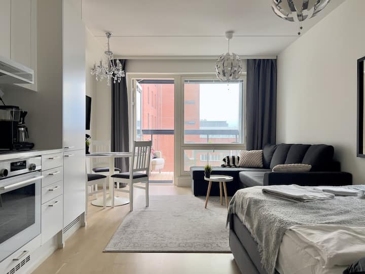 Peaceful Central Apartment Helsinki - 헬싱키