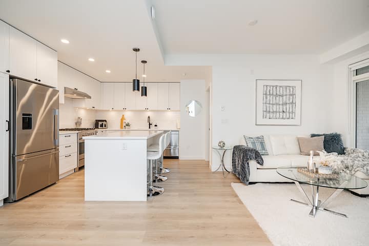 Brand New Luxury 2 Bedroom Surrey/white Rock - White Rock
