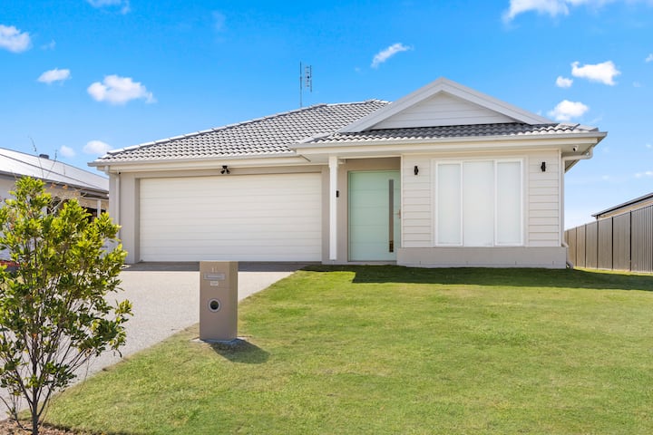 New Hervey Bay Home! King Bed, Wifi, Shops Nearby - Hervey Bay