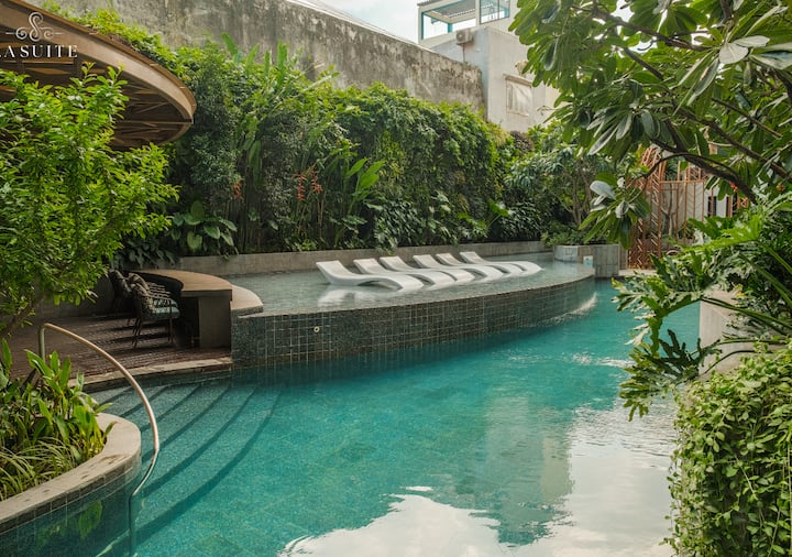 Zenity 9br, Perfect For Big Family- Free Pool - Ho Chi Minh City