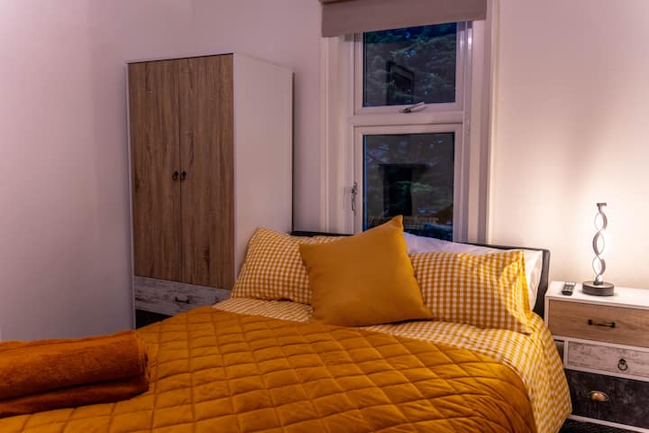 Lodging In Carrickfergus Centre Room 2 - Carrickfergus
