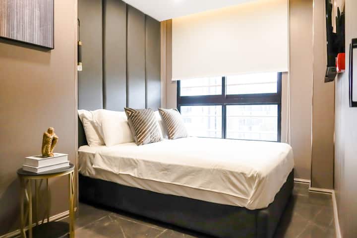 New Centrally-located Studio-somerset/orchard Area - Singapour