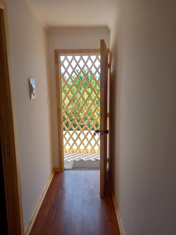 Habitación En Casa Familiar Con Estacionamiento - Talca