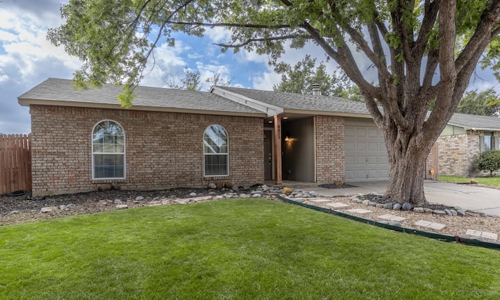 Family Home By Universal Kids Resort & Grandscape - Frisco, TX