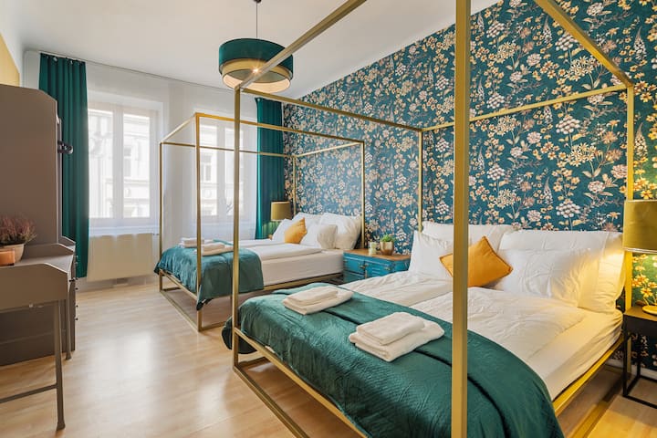 Modern Vintage Vibe | Central | Near Parking - Viena