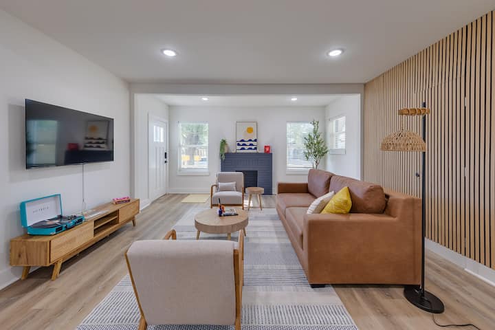 Modern Boho Retreat In Houston - Houston, TX