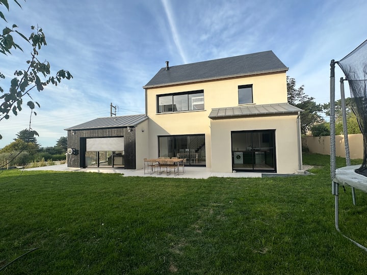 Villa 5 à 11 Pers – Jacuzzi, Jardin, Proche Mer - Saint-Briac-sur-Mer