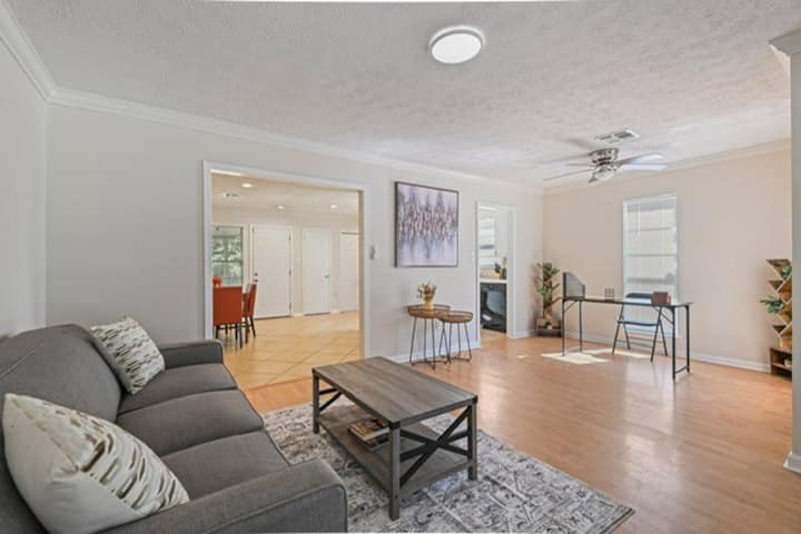 Charming 3 Br Home With Wifi, Ac In Montgomery - Montgomery, AL