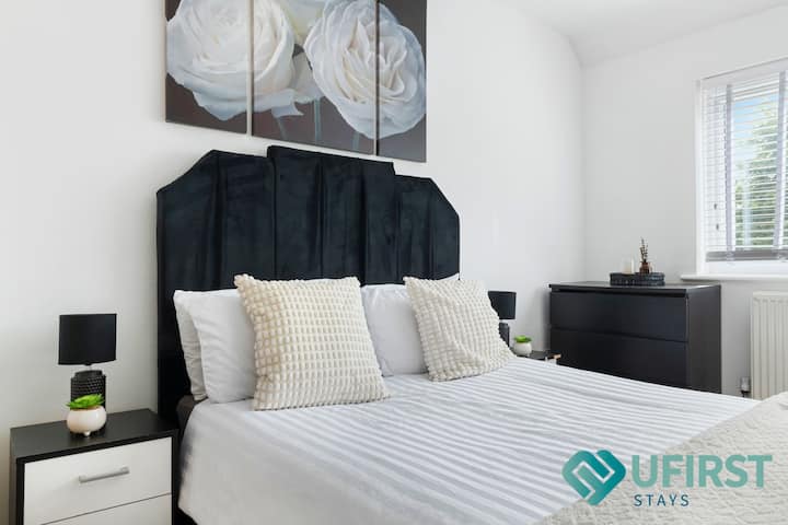 Amazing City Centre Stay | Hot Tub | Sleeps 5 - Nottingham