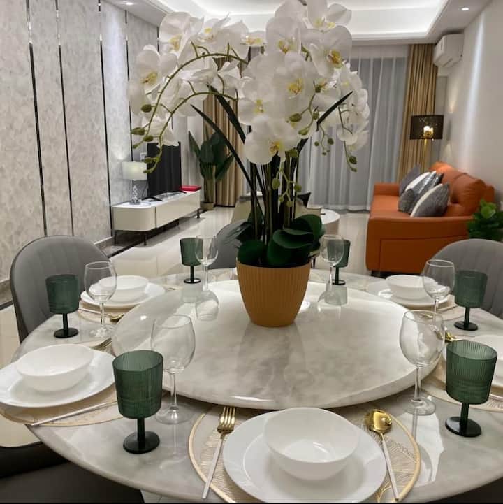 R&f Seine Region 4br Seaview Modern Luxury Grey - Johor