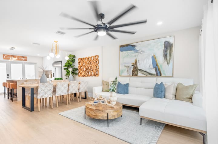 New! Oceanside Casa Largo Modern Tropical Getaway - Key Largo