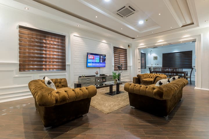 Sunset Homes | 15 Mins From Airport| Fast Wifi - Accra