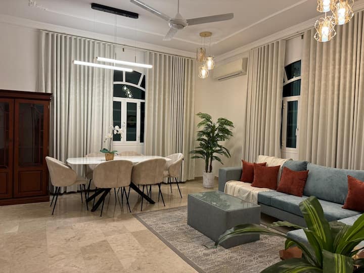1 Bedroom Apt. - Free Laundry - 5 Min Beach - Maskat
