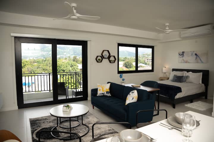 Executive Super Studio The Alora At Via - Kingston