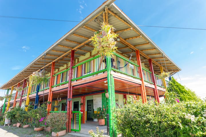 Finca Tradicional Con Vistas - La Virginia