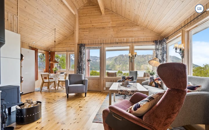 Romslig Hytte~sjøutsikt-~fjell~natur-parkering - Hadsel