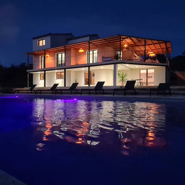Barjac: Villa Sur Magnifique Vue - Barjac