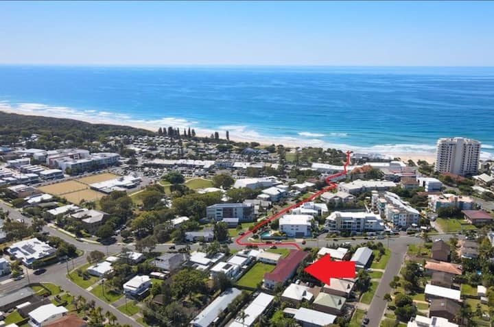 Coolum Beach Getaway Townhouse - Coolum Beach