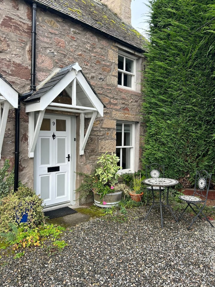 1 Bedroom Alexander Snug - Beauly