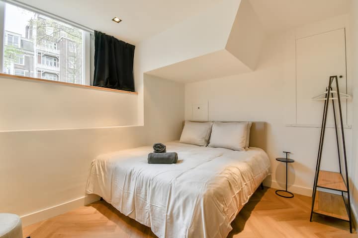 Canalfront Chic In City Heart - Ámsterdam