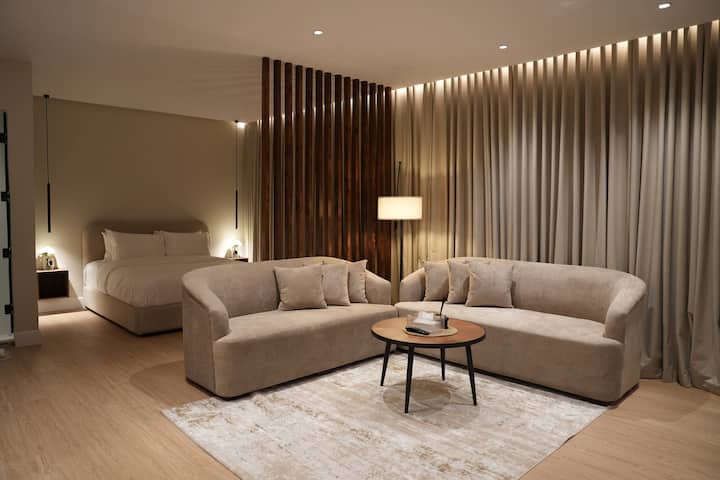 Modern And Elegant Hotel Studio - Riyadh