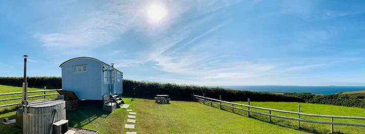Cornakey Shepherds Hut - Devon