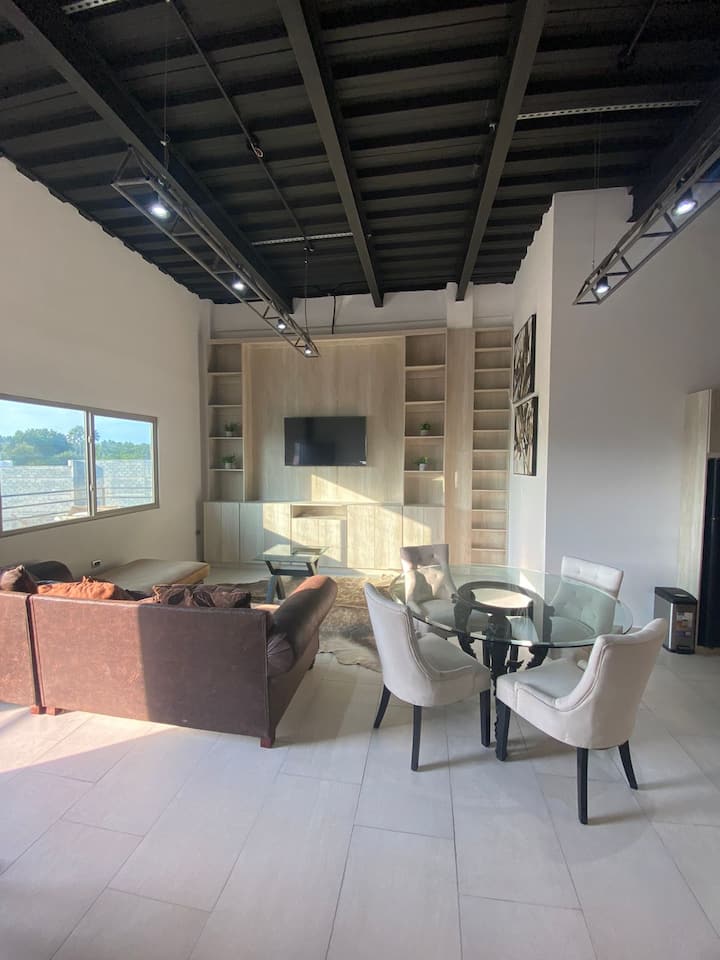 Departamento Ejecutivo Amueblado Nuevo - Saltillo