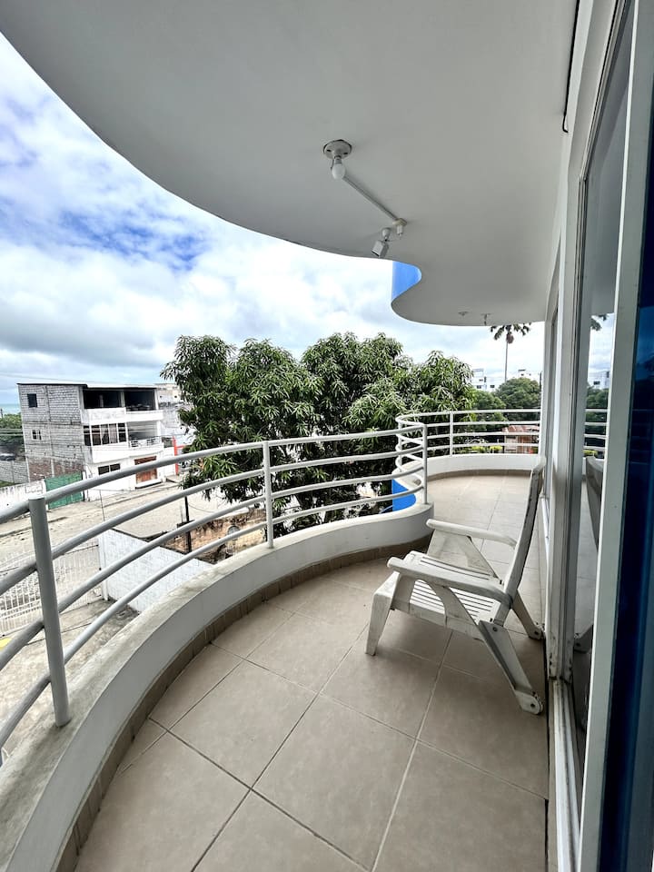 Depto Atacames, Piscina Y Playa. - Atacames