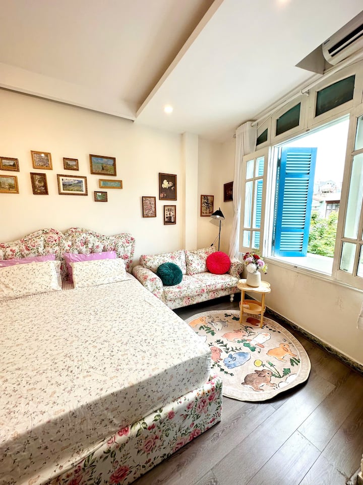 Mars * 5minsto Hochiminh Mausoleum - Hanoi