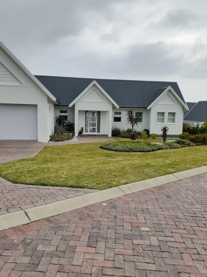 Turnberry Views - Saint Francis Bay