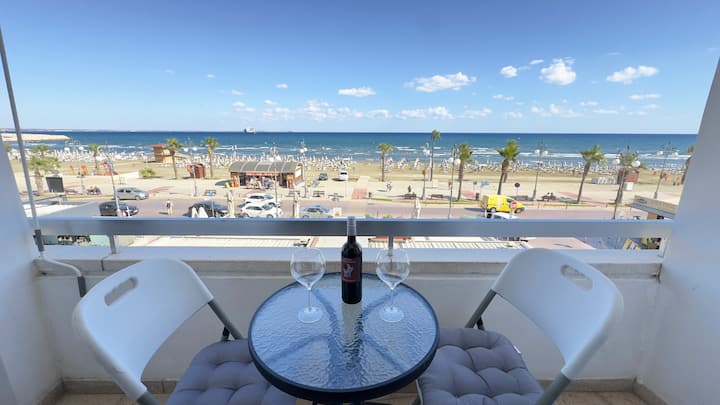 Kolonaki Seaview 1bdr Finikoudes - Larnaca