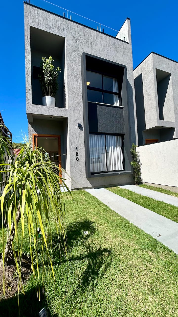 Casa Giardino Di Helena Garopaba - Garopaba