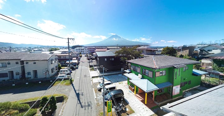 【月江寺駅から徒歩5分・無料駐車場】河口湖迄車6分!広い古民家を丸ごと貸切!ゲストハウスcocoya - Fujiyoshida