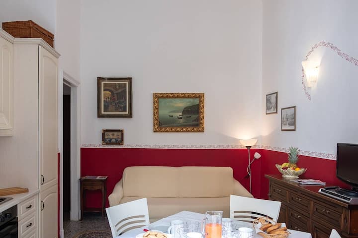 Casina Anita Centro- Sconti Mensili E Settimanali - Savona
