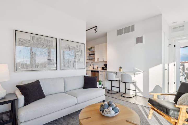 Great 2bed, 1bath In Whittier, Minneapolis! - Minneapolis, MN