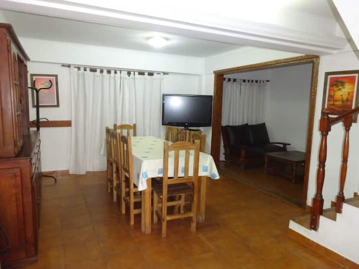 Duplex Muy Céntrico Villa Gesell - Villa Gesell