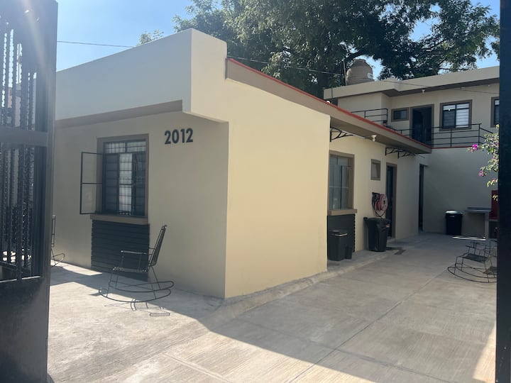 Dc Pequeño Dep Cintermex Uanl Fundidora Facturamos - Monterrey