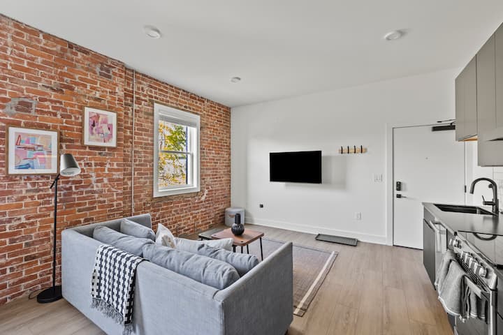 30 Nights • Pet-friendly Apartment Near Park - Columbus, OH