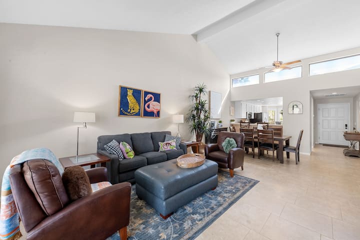 Charming Home In Palm Desert - Palm Desert, CA