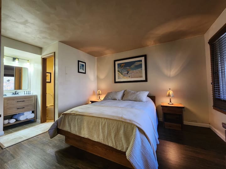 Condo Ski In- Ski Out! - Seven Springs, PA