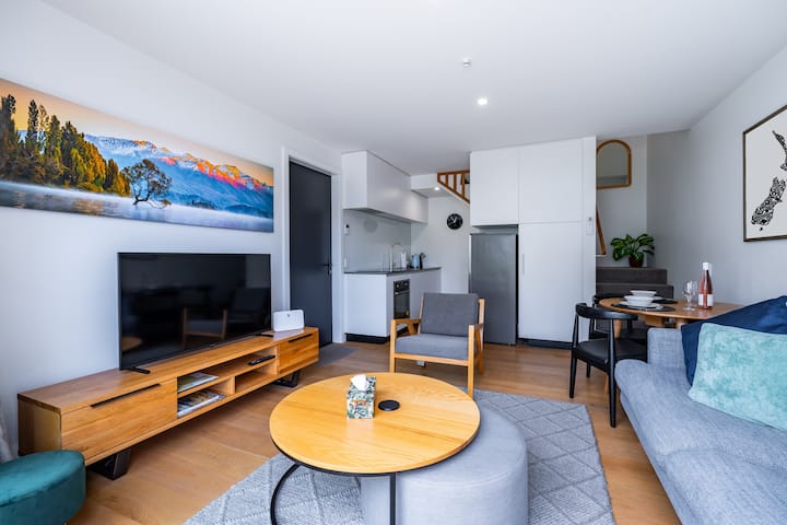 Relaxing Retreat By The River - Wanaka