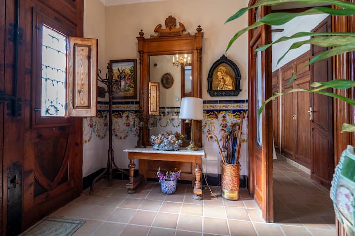 La Casa De Los Libros - Buñol