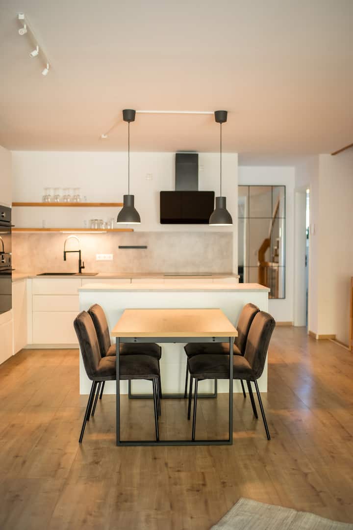 Hugos Design House - Seeheim-Jugenheim