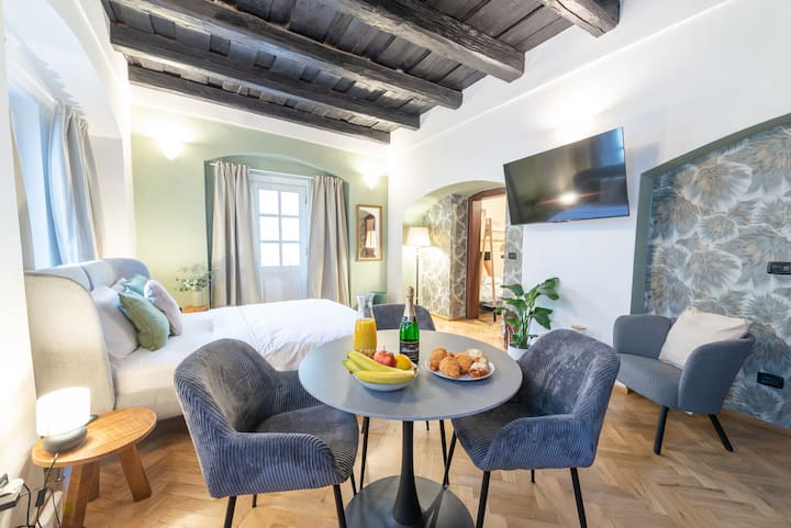 Great Price & Perfect Location In The Center - Praag